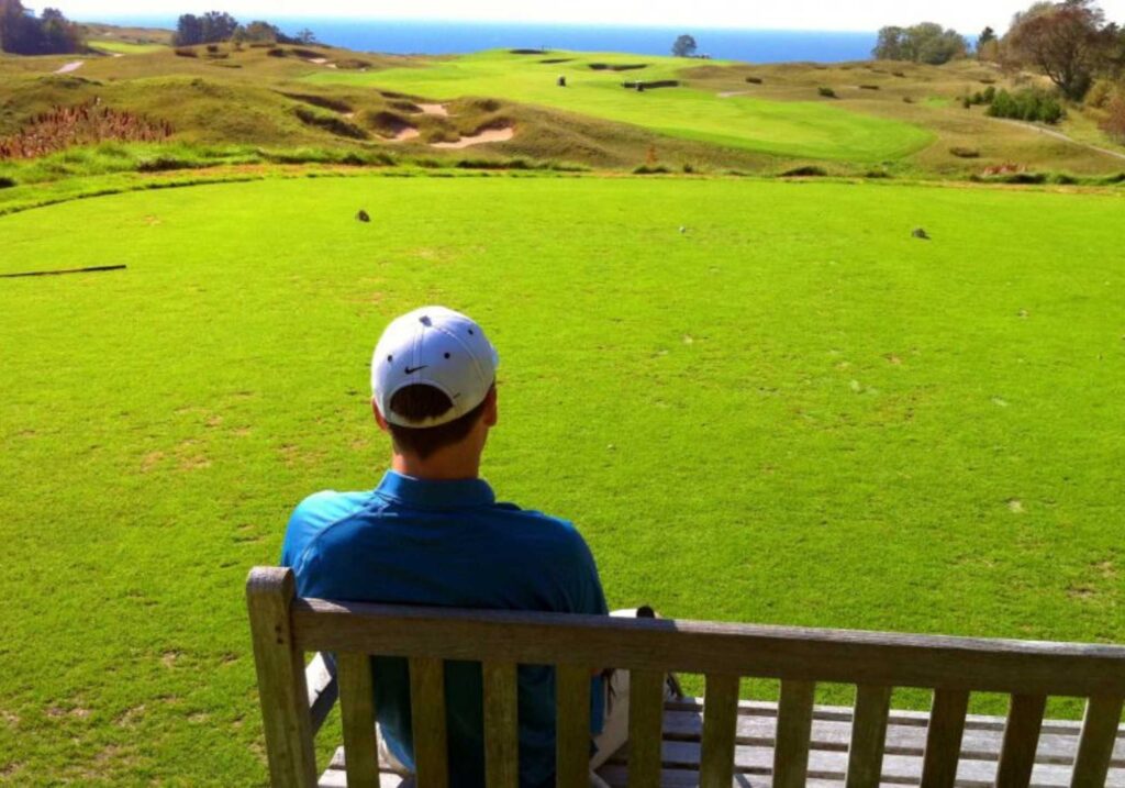 How Long Does A Round Of Golf Usually Take