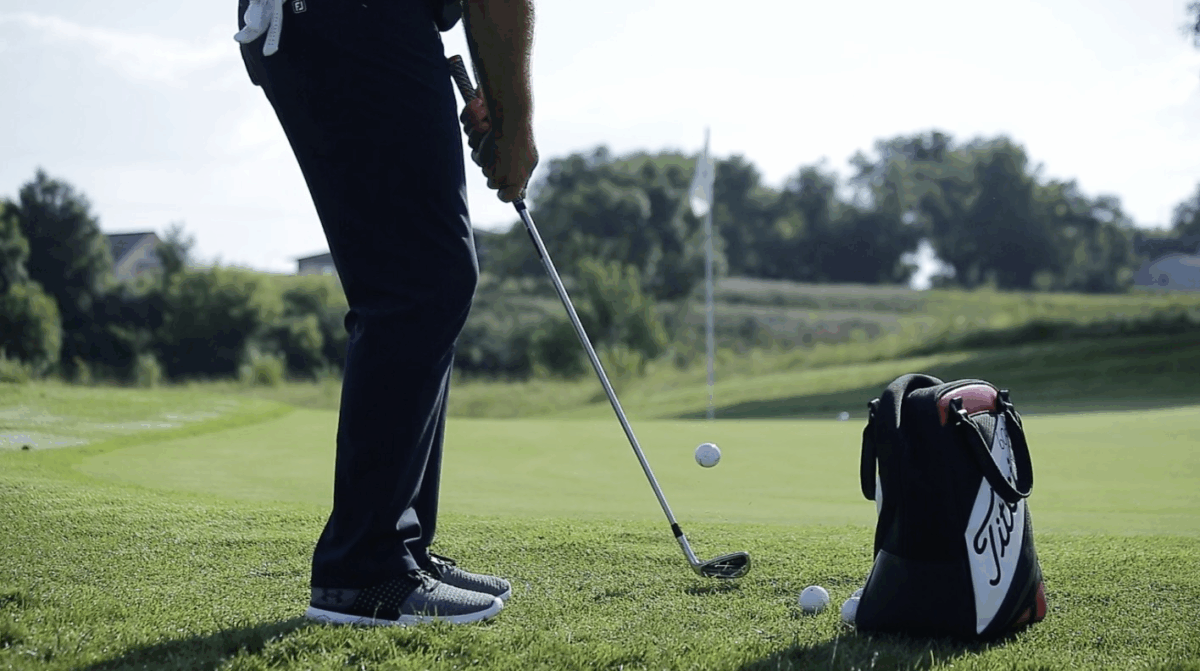 The Bump And Run Shot: A Beginner’s Guide - Golf Problems